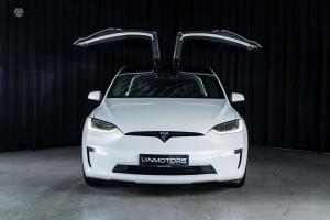 Белый Тесла Модель X 2022 в Вильнюс, объемом двигателя 0.00 л и пробегом 67 тыс. км за 54000 €, фото 8 на AUTOMOTO.COM.LV