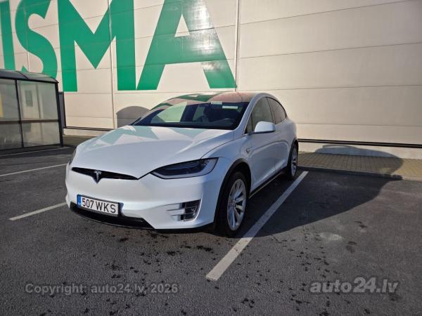 Balts Tesla Model X 2019 Tallina, ar dzinēja tilpumu 0.00 L un nobraukumu 109 tūkst. km par 34900 €, foto 3 vietnē AUTOMOTO.COM.LV