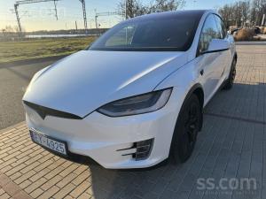 Balts Tesla Model X 2017 Jūrmala, ar dzinēja tilpumu 0.00 L un nobraukumu 158 tūkst. km par 25900 €, foto 2 vietnē AUTOMOTO.COM.LV