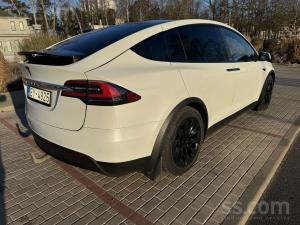 Balts Tesla Model X 2017 Jūrmala, ar dzinēja tilpumu 0.00 L un nobraukumu 158 tūkst. km par 25900 €, foto 6 vietnē AUTOMOTO.COM.LV