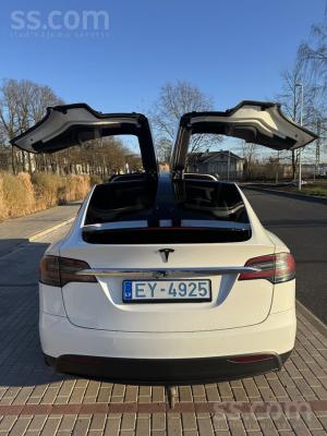 Balts Tesla Model X 2017 Jūrmala, ar dzinēja tilpumu 0.00 L un nobraukumu 158 tūkst. km par 25900 €, foto 22 vietnē AUTOMOTO.COM.LV