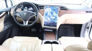 Balts Tesla Model X 2017 Rīga, ar dzinēja tilpumu 0.00 L un nobraukumu 218 tūkst. km par 20450 €, foto 13 vietnē AUTOMOTO.COM.LV