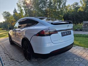 Белый Тесла Модель X 2019 в Тарту, объемом двигателя 0.00 л и пробегом 219 тыс. км за 28490 €, фото 10 на AUTOMOTO.COM.LV