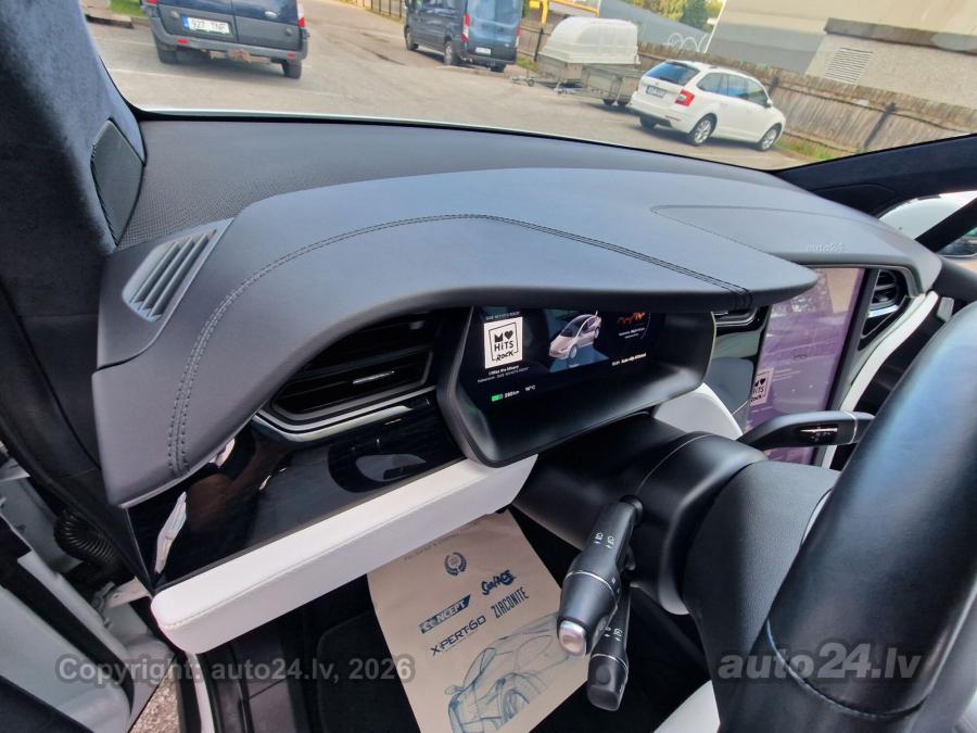 Белый Тесла Модель X 2019 в Тарту, объемом двигателя 0.00 л и пробегом 219 тыс. км за 28490 €, фото 30 на AUTOMOTO.COM.LV