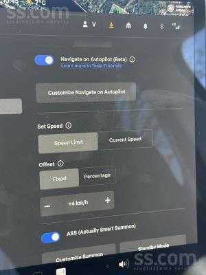 Black Tesla Model Y 2021 in Riga, with an engine capacity of 0.00 L and mileage of 88 thousand km for 30400 €, photo 14 on AUTOMOTO.COM.LV