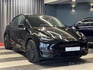 Melns Tesla Model Y 2021 Rīga, ar dzinēja tilpumu 0.00 L un nobraukumu 90 tūkst. km par 31990 €, foto 4 vietnē AUTOMOTO.COM.LV