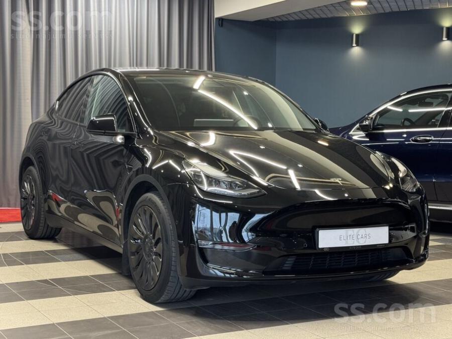 Melns Tesla Model Y 2021 Rīga, ar dzinēja tilpumu 0.00 L un nobraukumu 90 tūkst. km par 31990 €, foto 4 vietnē AUTOMOTO.COM.LV