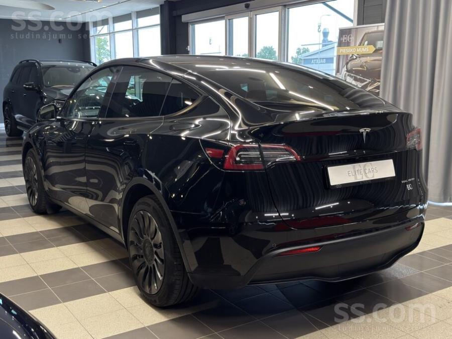 Melns Tesla Model Y 2021 Rīga, ar dzinēja tilpumu 0.00 L un nobraukumu 90 tūkst. km par 31990 €, foto 7 vietnē AUTOMOTO.COM.LV