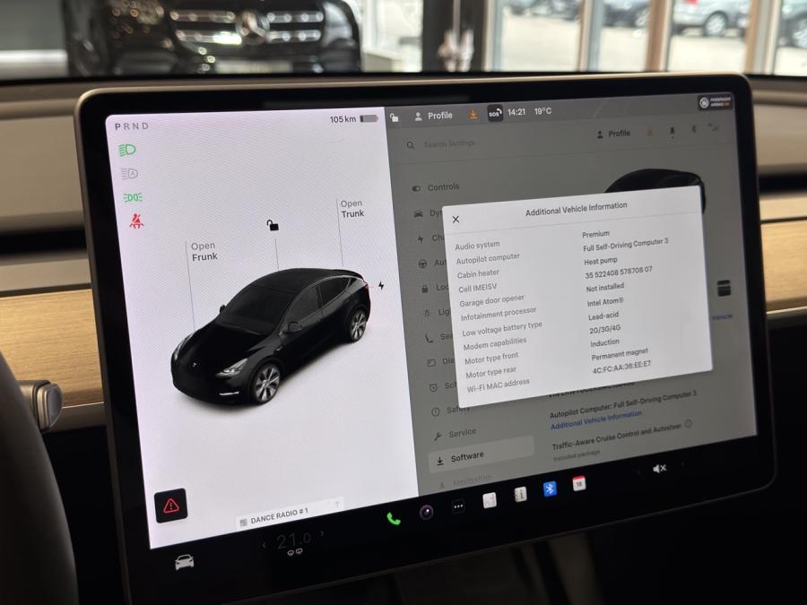 Black Tesla Model Y 2021 in Riga, with an engine capacity of 0.00 L and mileage of 90 thousand km for 31990 €, photo 19 on AUTOMOTO.COM.LV