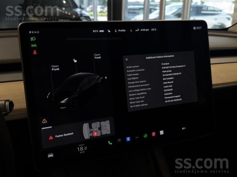 Black Tesla Model Y 2021 in Riga, with an engine capacity of 0.00 L and mileage of 106 thousand km for 32990 €, photo 15 on AUTOMOTO.COM.LV