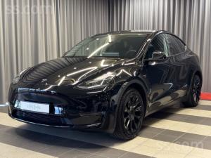 Черный Тесла Модель Y 2021 в Рига, объемом двигателя 0.00 л и пробегом 106 тыс. км за 32990 €, фото  на AUTOMOTO.COM.LV