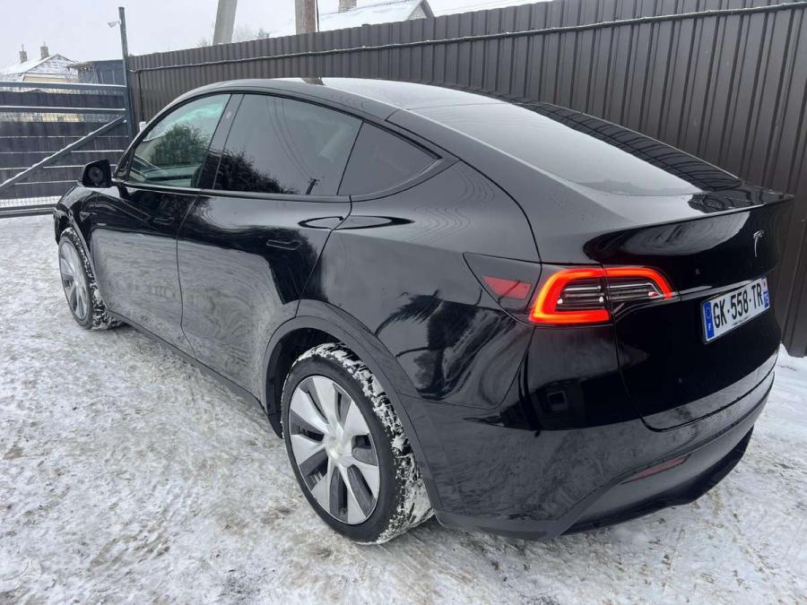 Melns Tesla Model Y 2022 Kauņa, ar dzinēja tilpumu 0.00 L un nobraukumu 160 tūkst. km par 13200 €, foto 6 vietnē AUTOMOTO.COM.LV