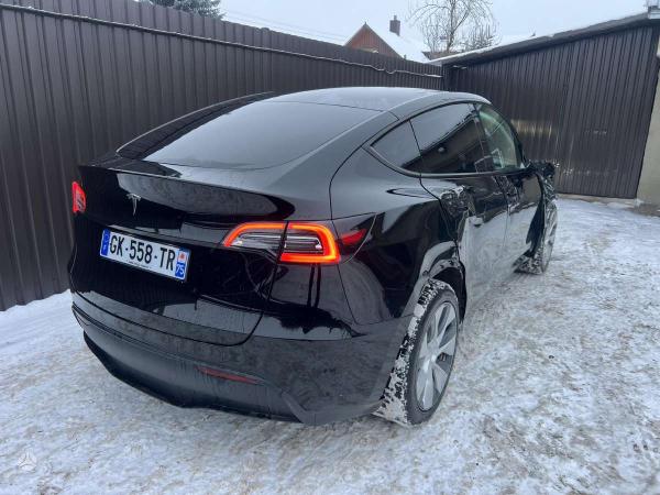 Melns Tesla Model Y 2022 Kauņa, ar dzinēja tilpumu 0.00 L un nobraukumu 160 tūkst. km par 13200 €, foto 7 vietnē AUTOMOTO.COM.LV