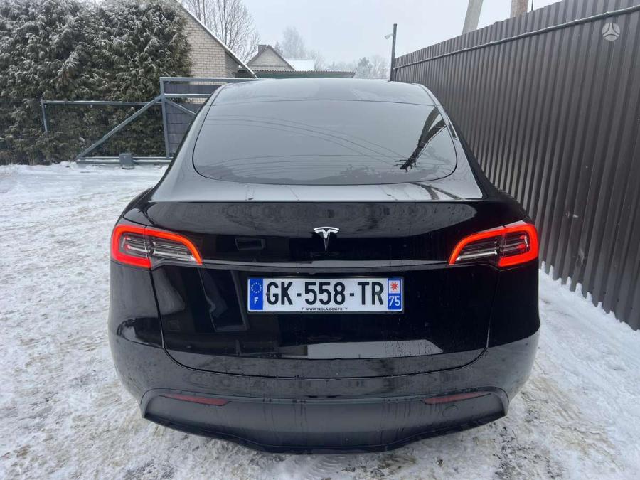 Melns Tesla Model Y 2022 Kauņa, ar dzinēja tilpumu 0.00 L un nobraukumu 160 tūkst. km par 13200 €, foto 8 vietnē AUTOMOTO.COM.LV