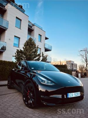 Черный Тесла Модель Y 2022 в Юрмала, объемом двигателя 0.00 л и пробегом 40 тыс. км за 39990 €, фото  на AUTOMOTO.COM.LV