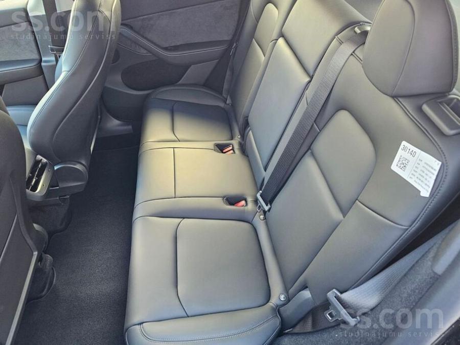 Melns Tesla Model Y 2022 Jūrmala, ar dzinēja tilpumu 0.00 L un nobraukumu 40 tūkst. km par 39990 €, foto 16 vietnē AUTOMOTO.COM.LV