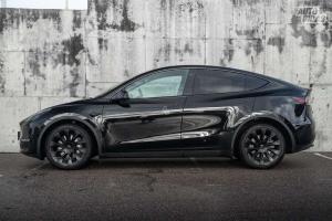 Melns Tesla Model Y 2022 Viļņa, ar dzinēja tilpumu 0.00 L un nobraukumu 85 tūkst. km par 31000 €, foto 5 vietnē AUTOMOTO.COM.LV