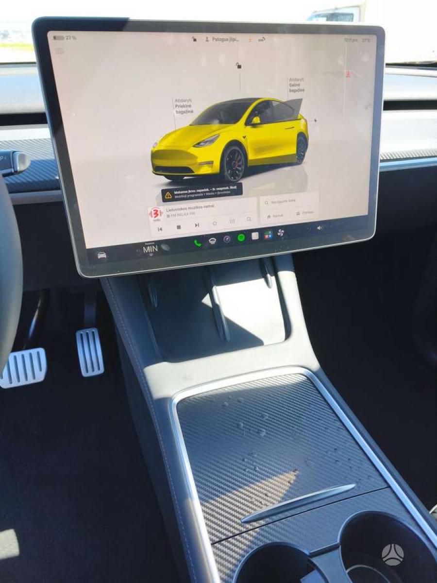 Black Tesla Model Y 2022 in Taurage, with an engine capacity of 0.00 L and mileage of 262 thousand km for 21500 €, photo 24 on AUTOMOTO.COM.LV
