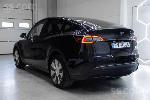 Melns Tesla Model Y 2022 Rīga, ar dzinēja tilpumu 0.00 L un nobraukumu 79 tūkst. km par 34740 €, foto 7 vietnē AUTOMOTO.COM.LV
