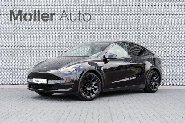 Black Tesla Model Y 2022 in Marupe, with an engine capacity of 0.00 L and mileage of 88 thousand km for 39750 €, photo 1 on AUTOMOTO.COM.LV