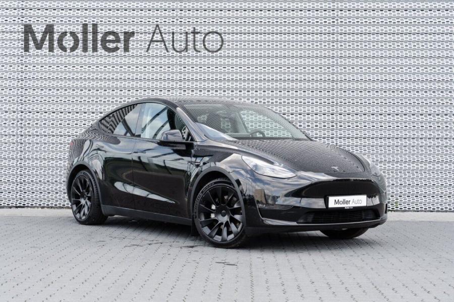 Melns Tesla Model Y 2022 Mārupe, ar dzinēja tilpumu 0.00 L un nobraukumu 88 tūkst. km par 39750 €, foto 3 vietnē AUTOMOTO.COM.LV