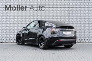 Melns Tesla Model Y 2022 Mārupe, ar dzinēja tilpumu 0.00 L un nobraukumu 88 tūkst. km par 39750 €, foto 4 vietnē AUTOMOTO.COM.LV
