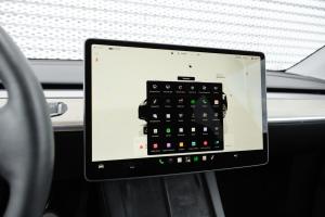 Melns Tesla Model Y 2022 Mārupe, ar dzinēja tilpumu 0.00 L un nobraukumu 88 tūkst. km par 39750 €, foto 13 vietnē AUTOMOTO.COM.LV