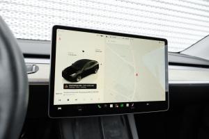 Melns Tesla Model Y 2022 Mārupe, ar dzinēja tilpumu 0.00 L un nobraukumu 88 tūkst. km par 39750 €, foto 17 vietnē AUTOMOTO.COM.LV