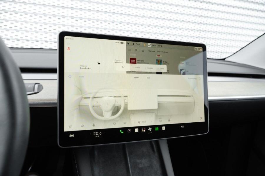 Melns Tesla Model Y 2022 Mārupe, ar dzinēja tilpumu 0.00 L un nobraukumu 88 tūkst. km par 39750 €, foto 18 vietnē AUTOMOTO.COM.LV
