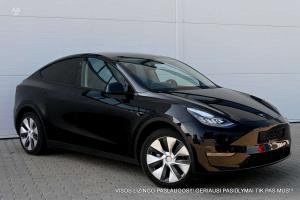 Black Tesla Model Y 2022 in Kretinga, with an engine capacity of 0.00 L and mileage of 70 thousand km for 28699 €, photo  on AUTOMOTO.COM.LV
