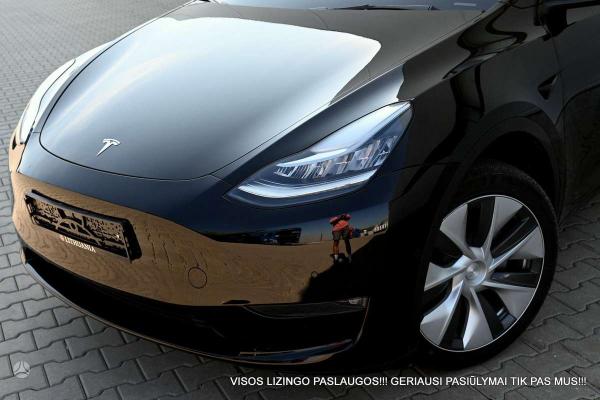 Black Tesla Model Y 2022 in Kretinga, with an engine capacity of 0.00 L and mileage of 70 thousand km for 28699 €, photo 4 on AUTOMOTO.COM.LV