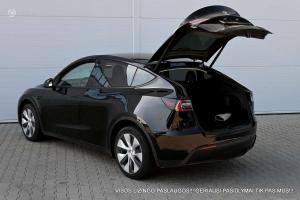 Black Tesla Model Y 2022 in Kretinga, with an engine capacity of 0.00 L and mileage of 70 thousand km for 28699 €, photo 15 on AUTOMOTO.COM.LV