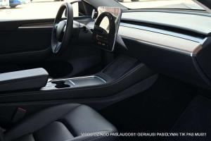 Black Tesla Model Y 2022 in Kretinga, with an engine capacity of 0.00 L and mileage of 70 thousand km for 28699 €, photo 25 on AUTOMOTO.COM.LV