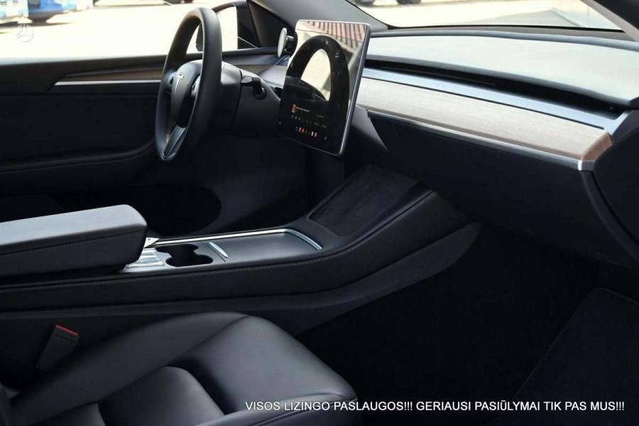 Black Tesla Model Y 2022 in Kretinga, with an engine capacity of 0.00 L and mileage of 70 thousand km for 28699 €, photo 25 on AUTOMOTO.COM.LV
