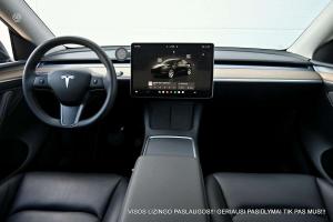 Black Tesla Model Y 2022 in Kretinga, with an engine capacity of 0.00 L and mileage of 70 thousand km for 28699 €, photo 27 on AUTOMOTO.COM.LV