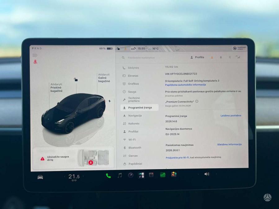 Black Tesla Model Y 2022 in Vilnius, with an engine capacity of 0.00 L and mileage of 115 thousand km for 32999 €, photo 21 on AUTOMOTO.COM.LV