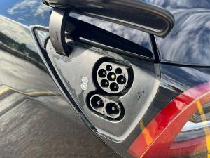 Black Tesla Model Y 2022 in Vilnius, with an engine capacity of 0.00 L and mileage of 115 thousand km for 32999 €, photo 26 on AUTOMOTO.COM.LV