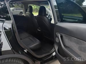 Melns Tesla Model Y 2023 Rīga, ar dzinēja tilpumu 0.00 L un nobraukumu 100 tūkst. km par 28000 €, foto 9 vietnē AUTOMOTO.COM.LV