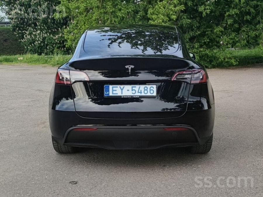 Melns Tesla Model Y 2023 Rīga, ar dzinēja tilpumu 0.00 L un nobraukumu 100 tūkst. km par 28000 €, foto 16 vietnē AUTOMOTO.COM.LV