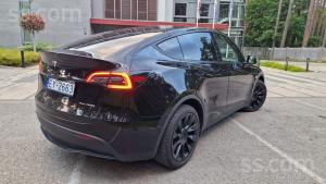 Melns Tesla Model Y 2023 Rīga, ar dzinēja tilpumu 0.00 L un nobraukumu 24 tūkst. km par 33800 €, foto 7 vietnē AUTOMOTO.COM.LV