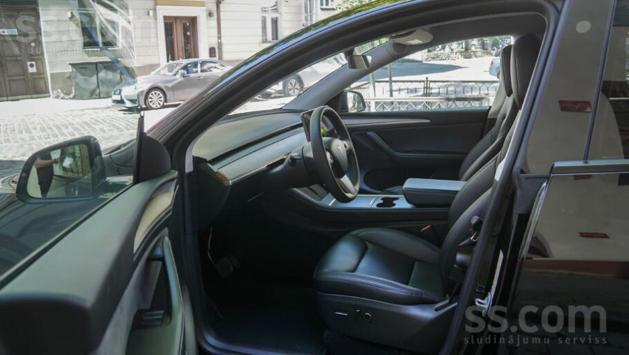 Melns Tesla Model Y 2023 Rīga, ar dzinēja tilpumu 0.00 L un nobraukumu 132 tūkst. km par 28950 €, foto 8 vietnē AUTOMOTO.COM.LV