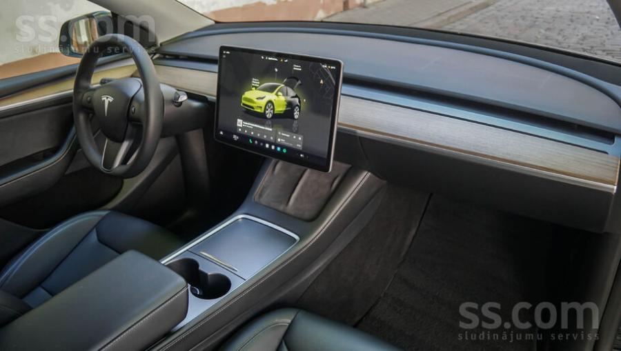 Melns Tesla Model Y 2023 Rīga, ar dzinēja tilpumu 0.00 L un nobraukumu 132 tūkst. km par 28950 €, foto 13 vietnē AUTOMOTO.COM.LV