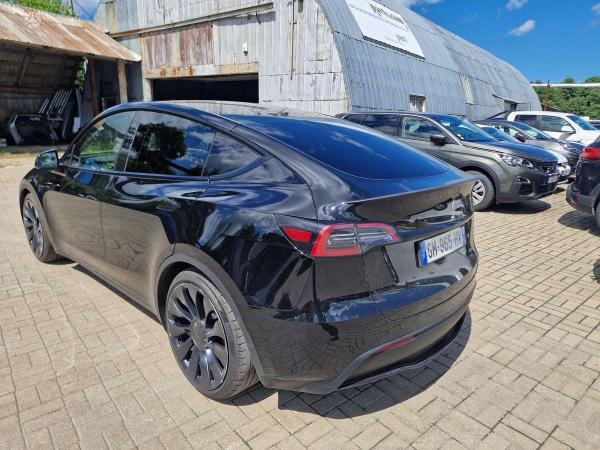 Melns Tesla Model Y 2023 Kauņa, ar dzinēja tilpumu 0.00 L un nobraukumu 305 tūkst. km par 21000 €, foto 6 vietnē AUTOMOTO.COM.LV