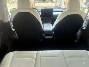 Melns Tesla Model Y 2023 Viļņa, ar dzinēja tilpumu 0.00 L un nobraukumu 72 tūkst. km par 32500 €, foto 13 vietnē AUTOMOTO.COM.LV