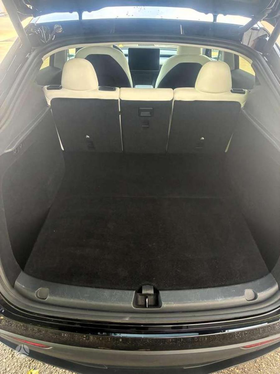 Melns Tesla Model Y 2023 Viļņa, ar dzinēja tilpumu 0.00 L un nobraukumu 72 tūkst. km par 32500 €, foto 18 vietnē AUTOMOTO.COM.LV