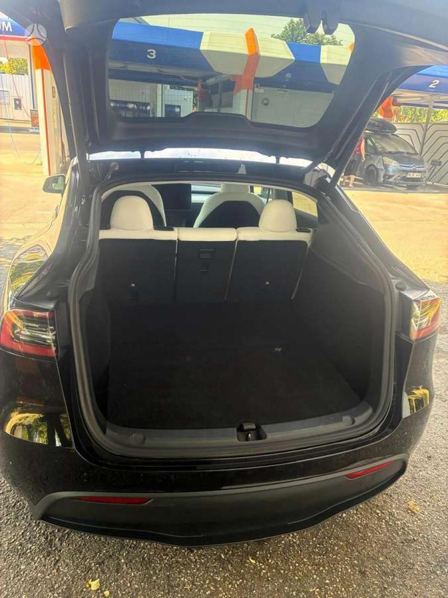Melns Tesla Model Y 2023 Viļņa, ar dzinēja tilpumu 0.00 L un nobraukumu 72 tūkst. km par 32500 €, foto 19 vietnē AUTOMOTO.COM.LV