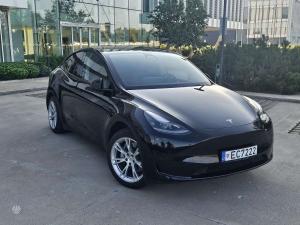 Melns Tesla Model Y 2023 Viļņa, ar dzinēja tilpumu 0.00 L un nobraukumu 60 tūkst. km par 25860 €, foto 3 vietnē AUTOMOTO.COM.LV