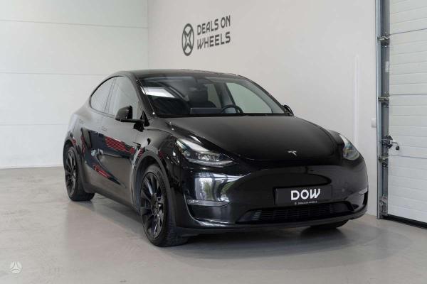 Melns Tesla Model Y 2023 Viļņa, ar dzinēja tilpumu 0.00 L un nobraukumu 128 tūkst. km par 32900 €, foto 1 vietnē AUTOMOTO.COM.LV