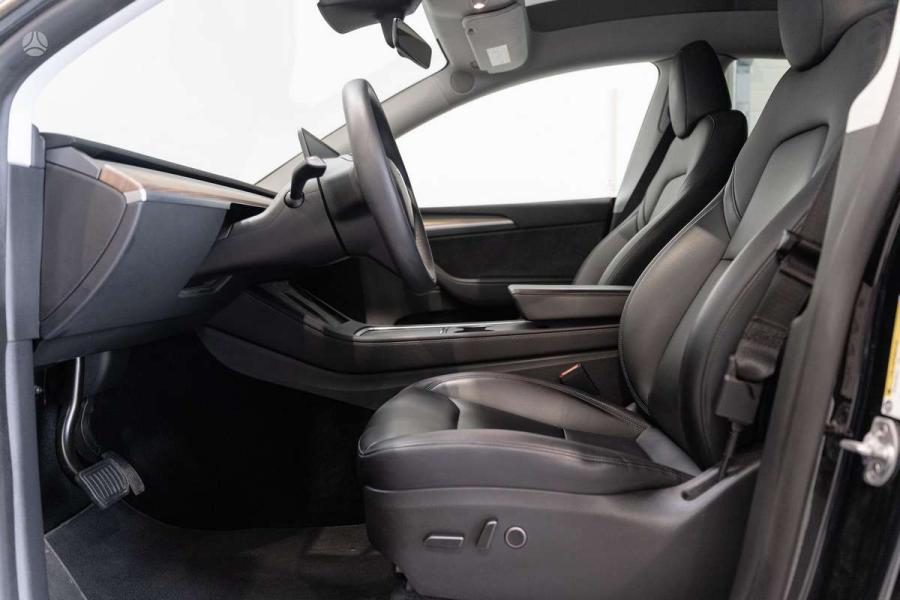 Melns Tesla Model Y 2023 Viļņa, ar dzinēja tilpumu 0.00 L un nobraukumu 128 tūkst. km par 32900 €, foto 11 vietnē AUTOMOTO.COM.LV