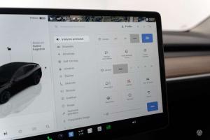 Melns Tesla Model Y 2023 Viļņa, ar dzinēja tilpumu 0.00 L un nobraukumu 128 tūkst. km par 32900 €, foto 22 vietnē AUTOMOTO.COM.LV